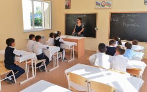 Apa itu Institusi Pendidikan: Fungsi, Tujuan Serta Jenisnya