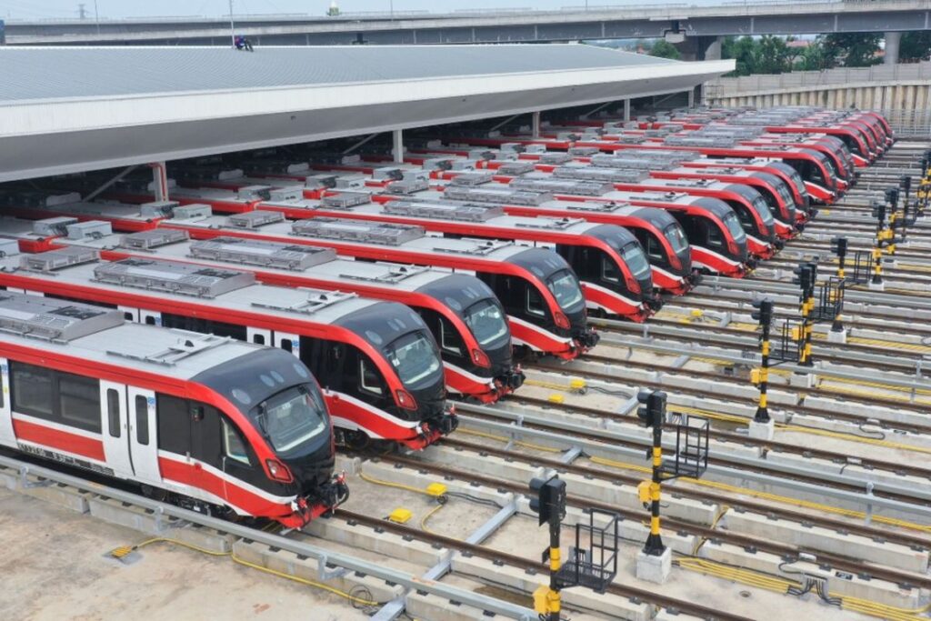 Mengenal Kereta Api Listrik, Cara Kerja, Jenis dan Kelebihannya