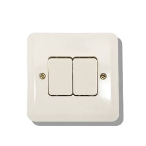 Saklar Seri, Fungsi, Cara Kerja dan Cara Pemasangannya - Madenginer