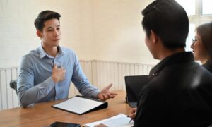 Pengertian Rumus Slovin: Rumus, Syarat Menghitung dan Kelebihannya ...